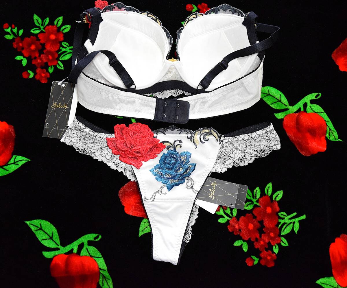 Yahoo!オークション - 新品・タグ付き ワコール サルート 73G・ベル...