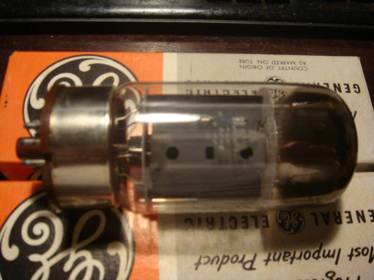 Yahoo!オークション - GE 6550A×4本 中古美品 箱付き