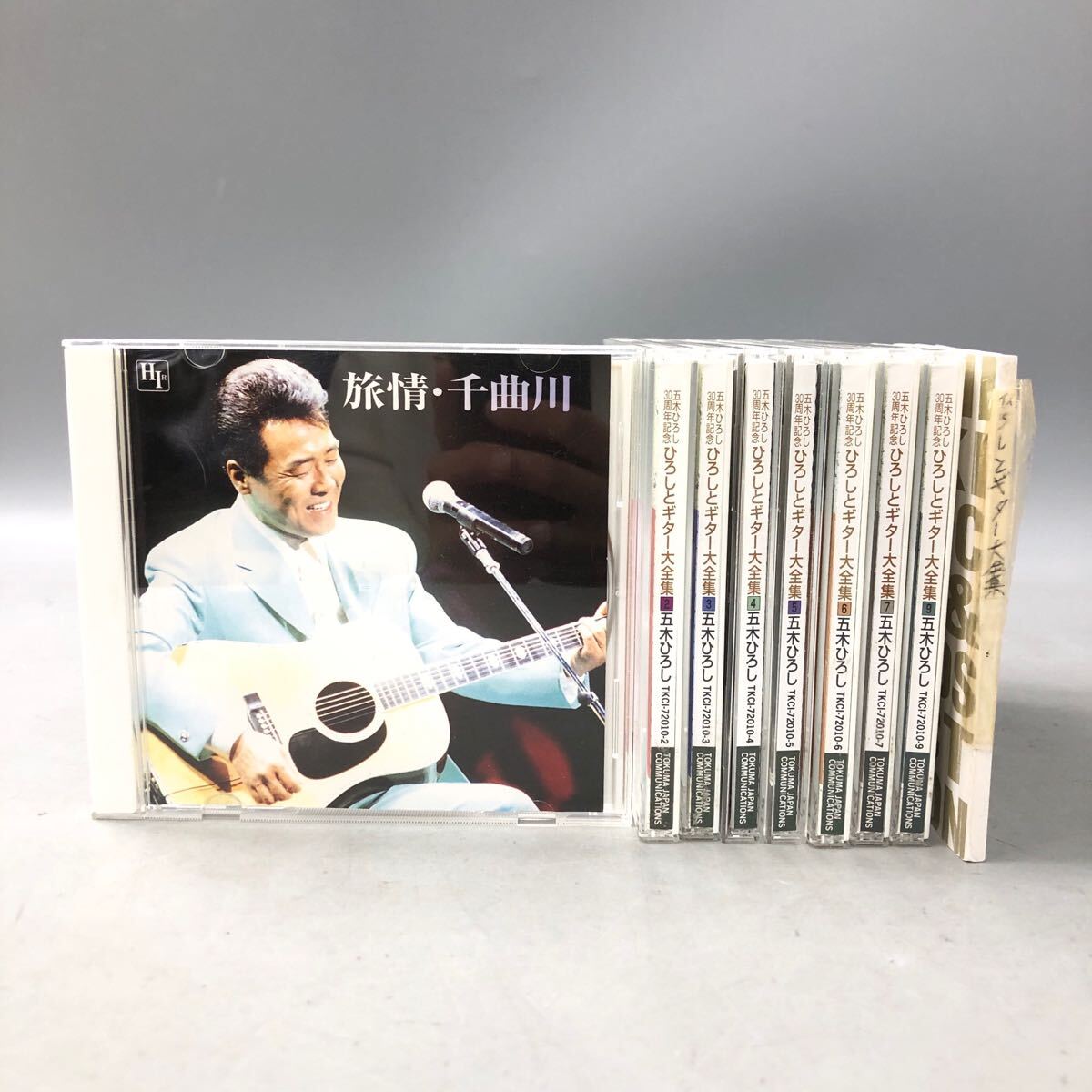 Yahoo!オークション - 岡05021/五木ひろし/CD/30周年記念 ひろしとギ...