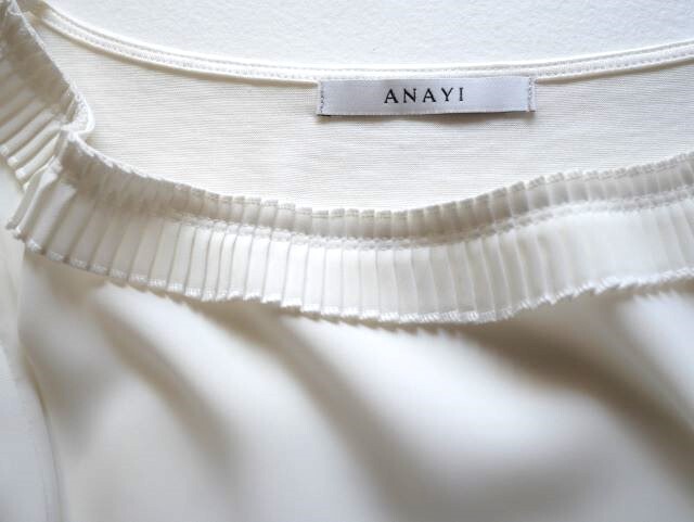 Yahoo!オークション - ANAYIアナイ プリーツトリム プルオーバートップ...