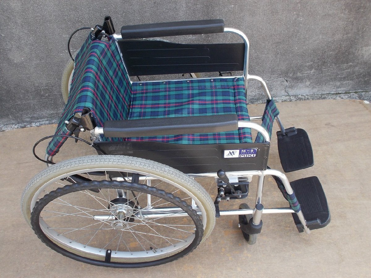 Yahoo!オークション - TS-25-0430-10 ミキ アルミ自走式車いす M-1シリ...