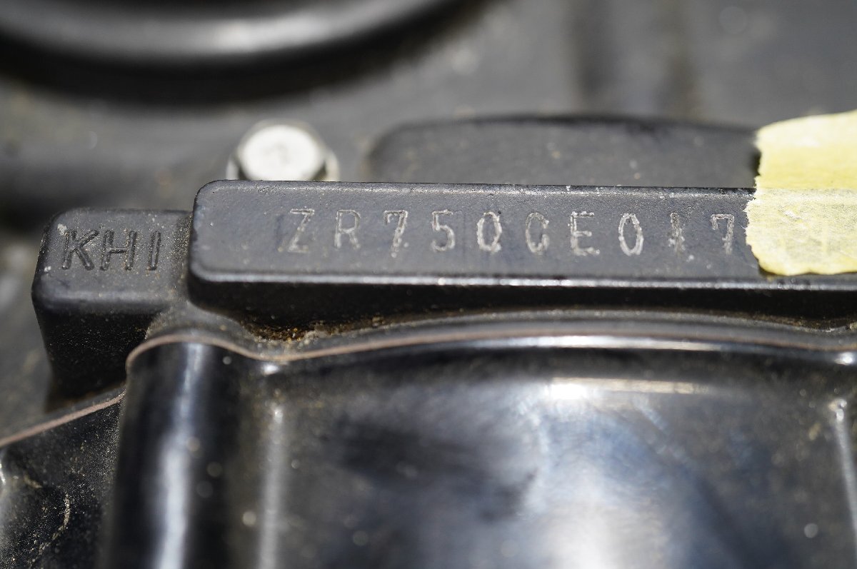 Yahoo!オークション - KAWASAKI ZR-7S エンジン 実働車バラシ ZR750F ...