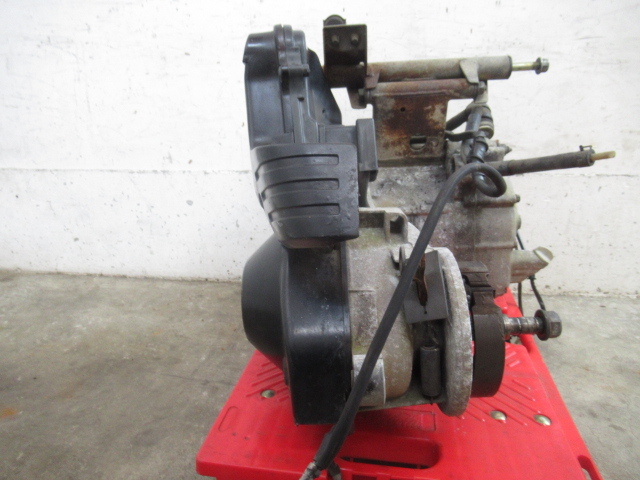 Yahoo!オークション - 47700 ホンダ フリーウェイ 250 MF03 純正 エン...