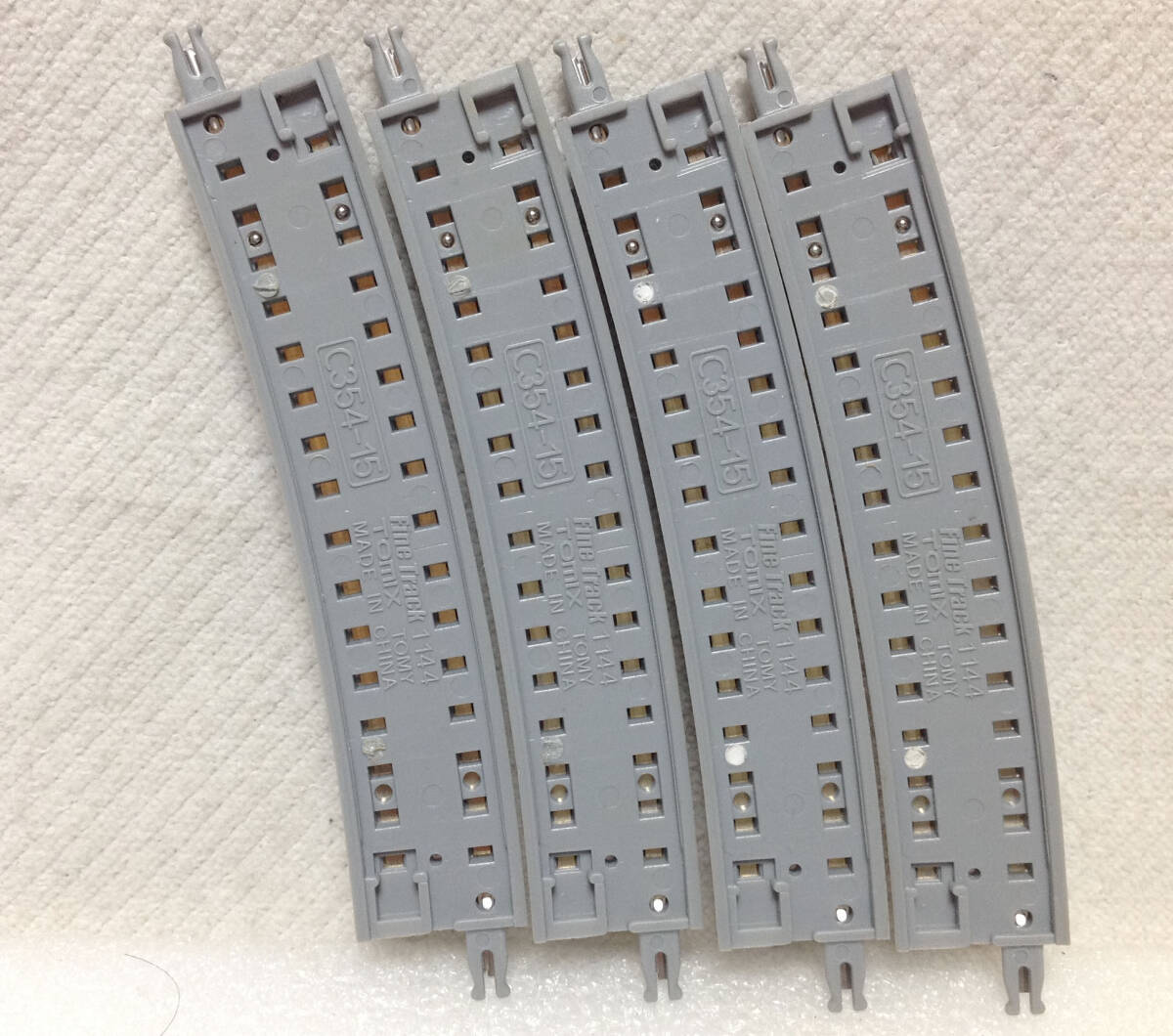 Yahoo!オークション - TOMIX 1864 カーブPCレール C354-15-PC 4本セッ...