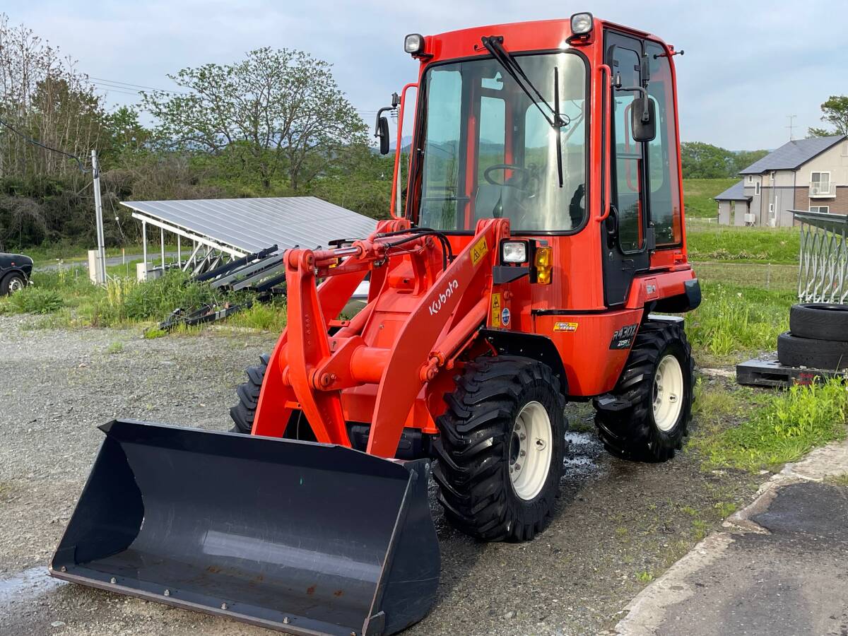 Yahoo!オークション - タイヤショベル（ホイールローダー）Kubota R430...