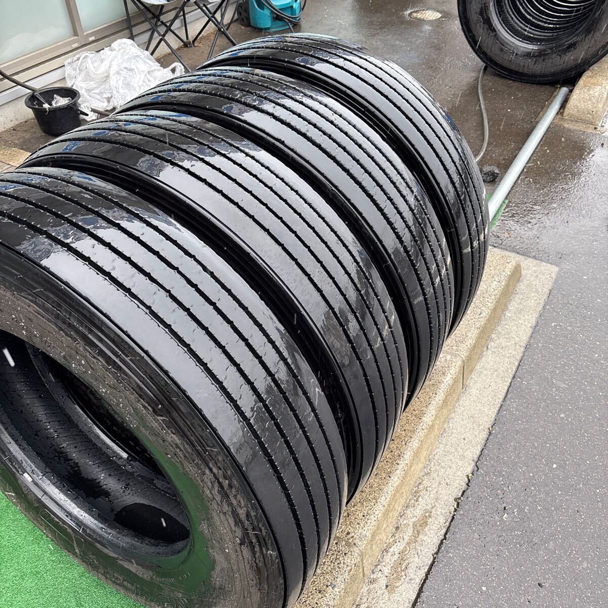 Yahoo!オークション - 9R19.5 14PR YOKOHAMA RY237 2020年製 4本セット...