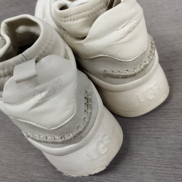 Yahoo!オークション - E513 UGG アグ ニュートラ スニーカー レディー...