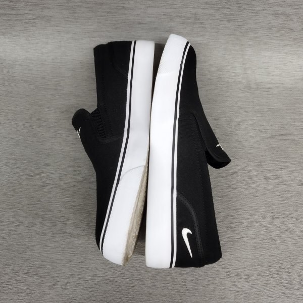 Yahoo!オークション - E518 NIKE ナイキ スリッポン スニーカー スリッ...