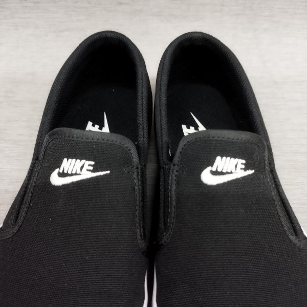 Yahoo!オークション - E518 NIKE ナイキ スリッポン スニーカー スリッ...