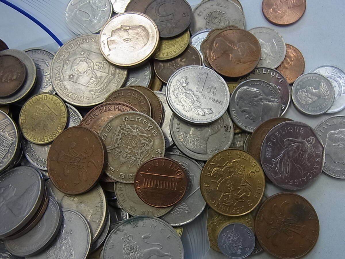 Yahoo!オークション - 170519DK-GC1 外国コイン 旧硬貨 色々 約8.3kg ...