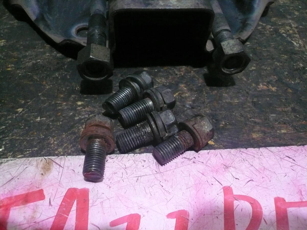 Yahoo!オークション - B72 本州送料1000円 ジムニー JA11 ...