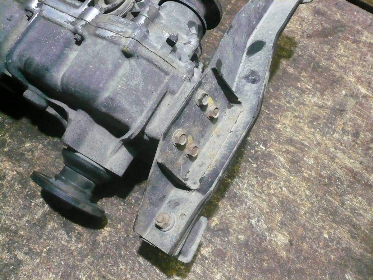 Yahoo!オークション - B72 本州送料2200円 ジムニー JA11 ...