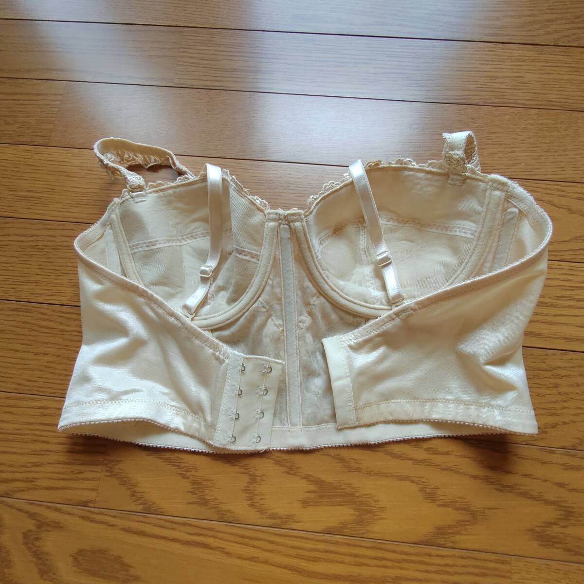 Yahoo!オークション - ブラジャー B85