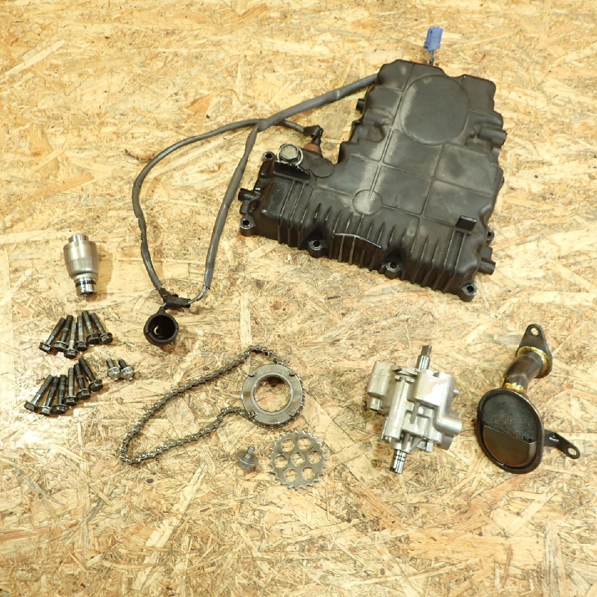 Yahoo!オークション - 【送料Sサイズ】HONDA NC39-10513 CB400SF VTEC3...