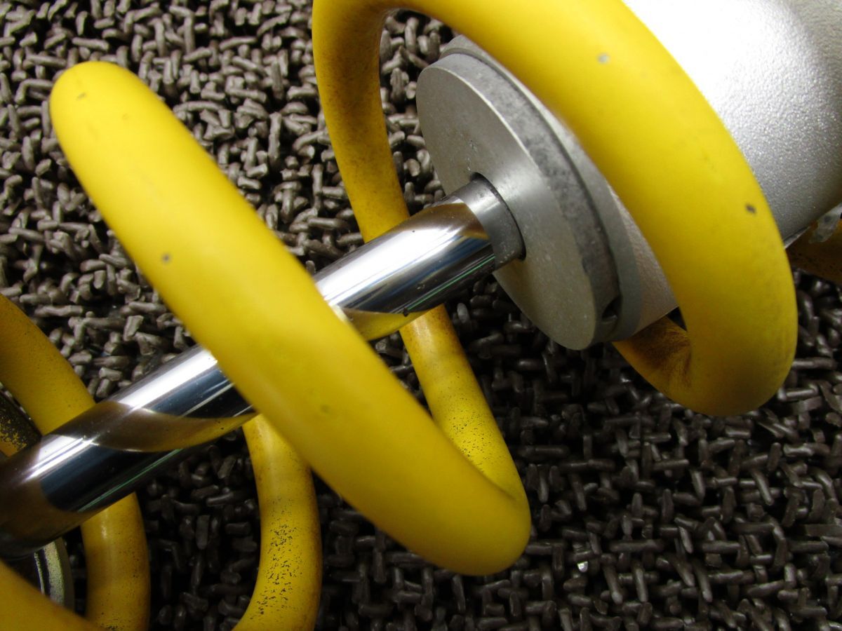 Yahoo!オークション - Dトラッカー リアサスペンション A353 LX250E カ...