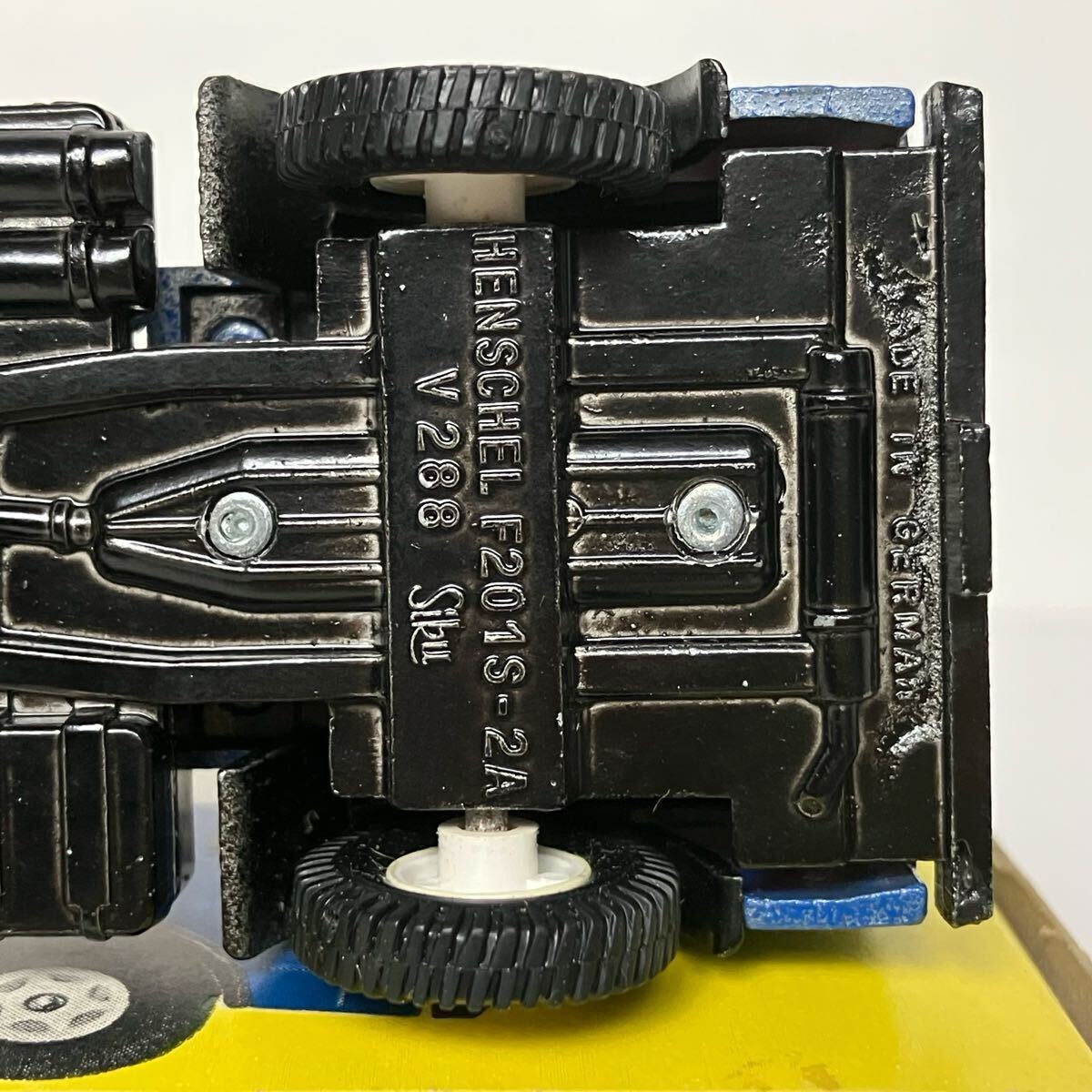 Yahoo!オークション - Siku SUPER SERIE ZINKGUSS V288 ARAL Tankzug ...