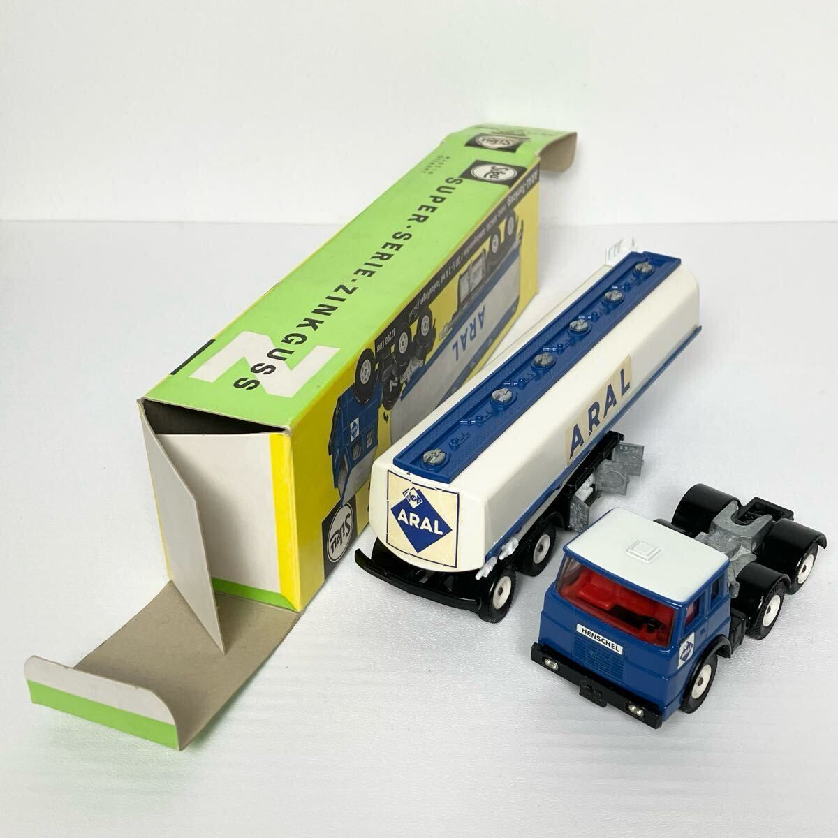 Yahoo!オークション - Siku SUPER SERIE ZINKGUSS V288 ARAL Tankzug ...