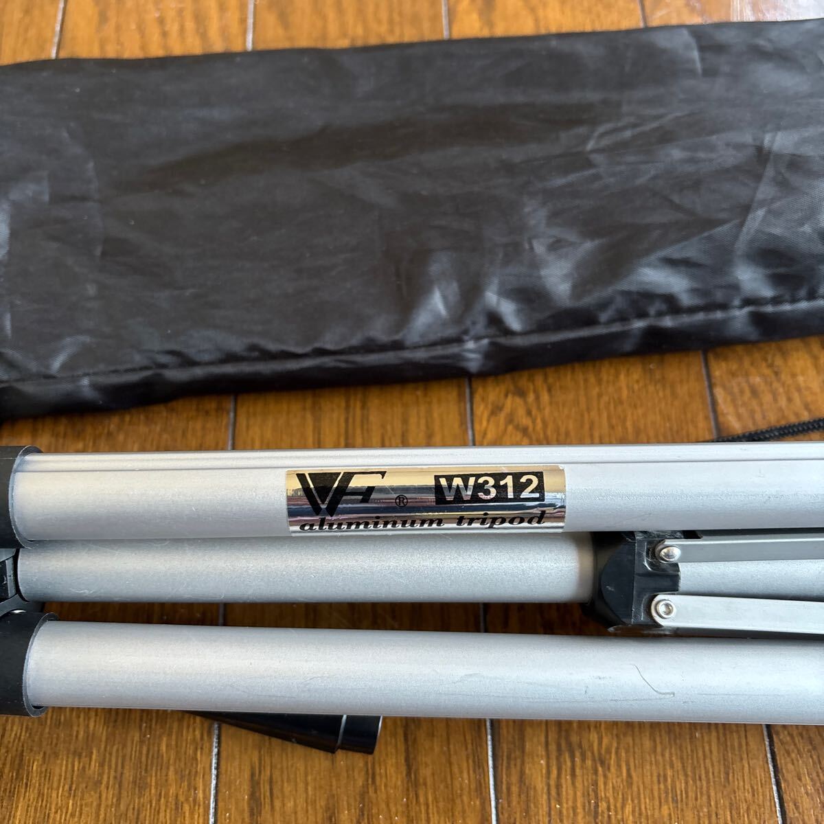 Yahoo!オークション - ハクバ 三脚 W312 現状渡品