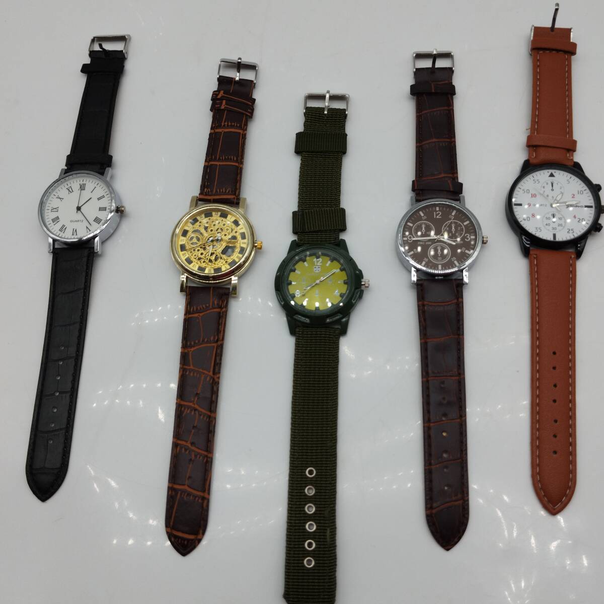 Yahoo!オークション - 【s17420】男性用腕時計 5本セット