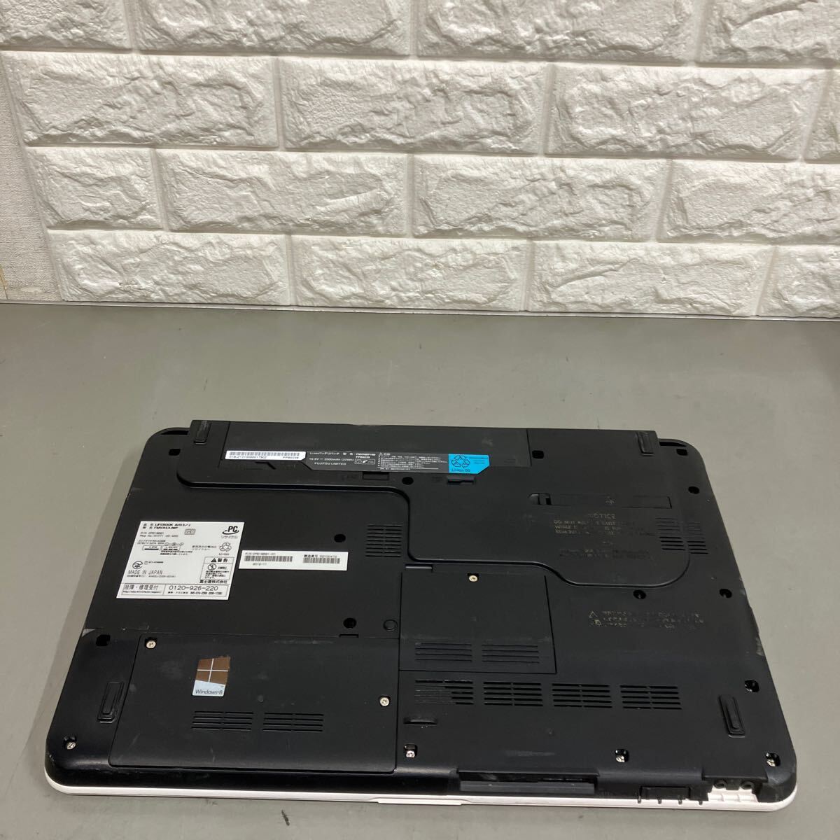 Yahoo!オークション - J106 FUJITSU LIFEBOOK AH53/J FMVA53JWP Core i...