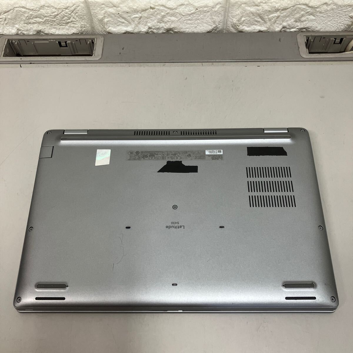 Yahoo!オークション - J174 DELL Latitude 5430 P137G Core i7 1265U ...