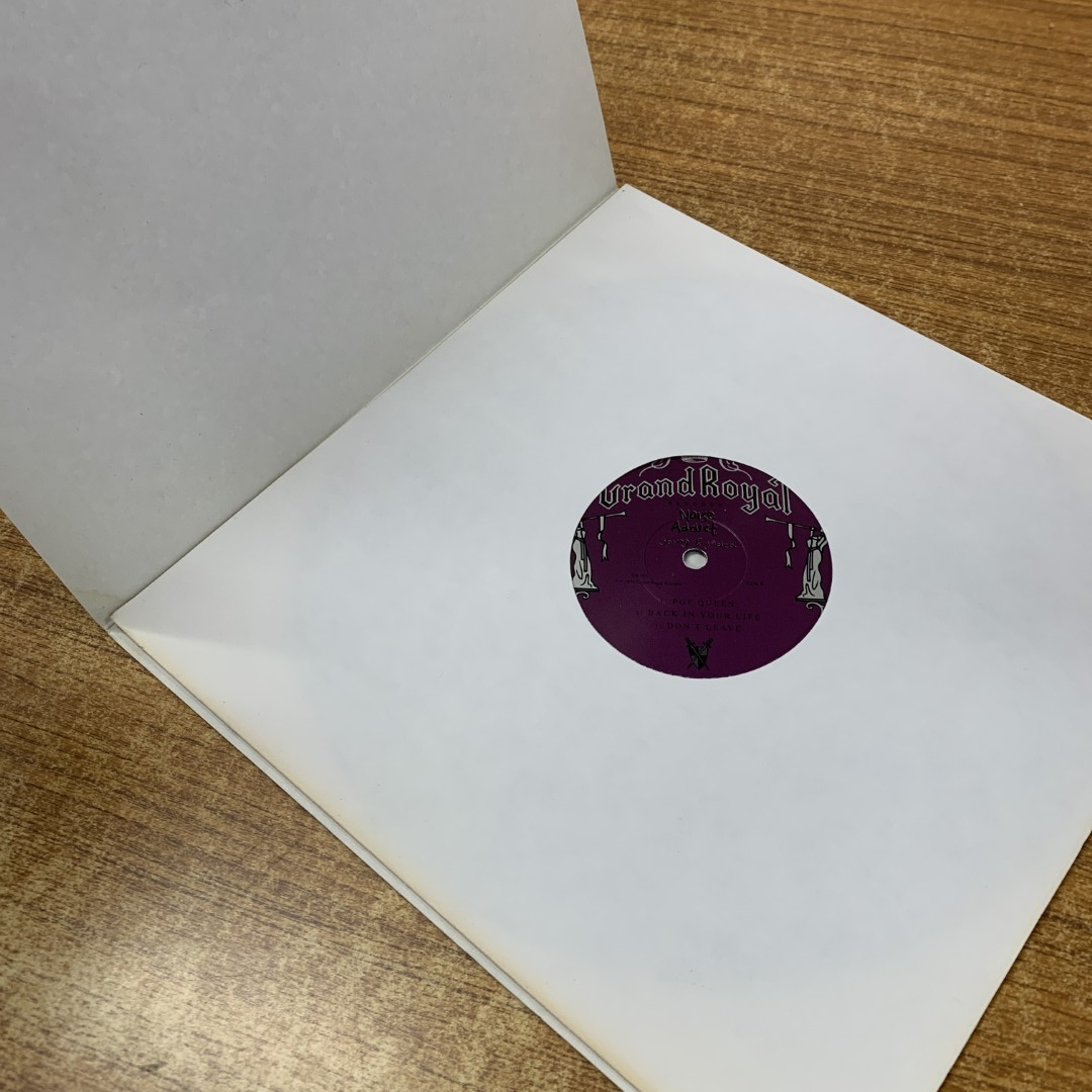 Yahoo!オークション - 01)【同梱不可】YOUNG & JADED/NOISE ADDICT/GR...