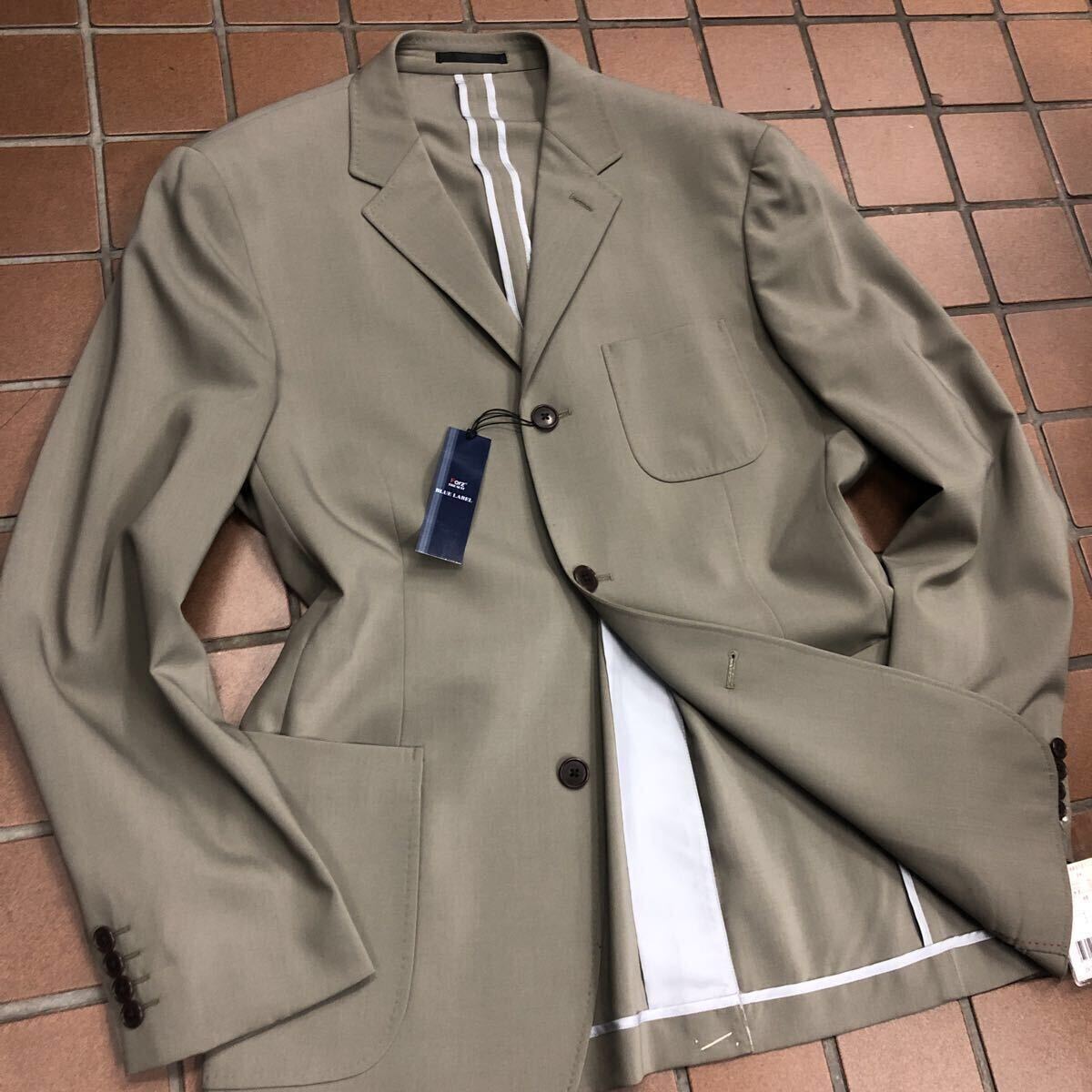 Yahoo!オークション - アウトレット価格【新品】メンズ スーツ/紳士服 ...