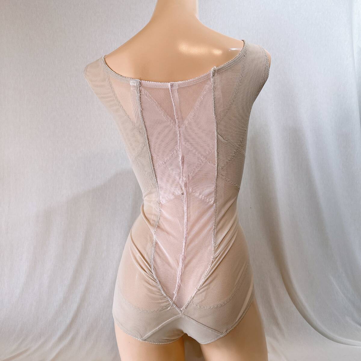 Yahoo!オークション - 203 高級 ボディスーツ C85 3L