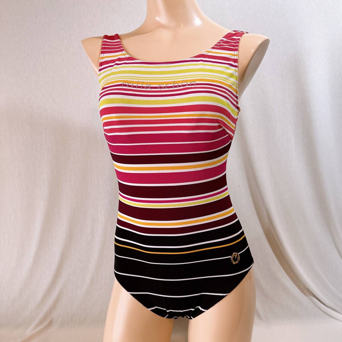 Yahoo!オークション - 51高級ワンピース 水着11L