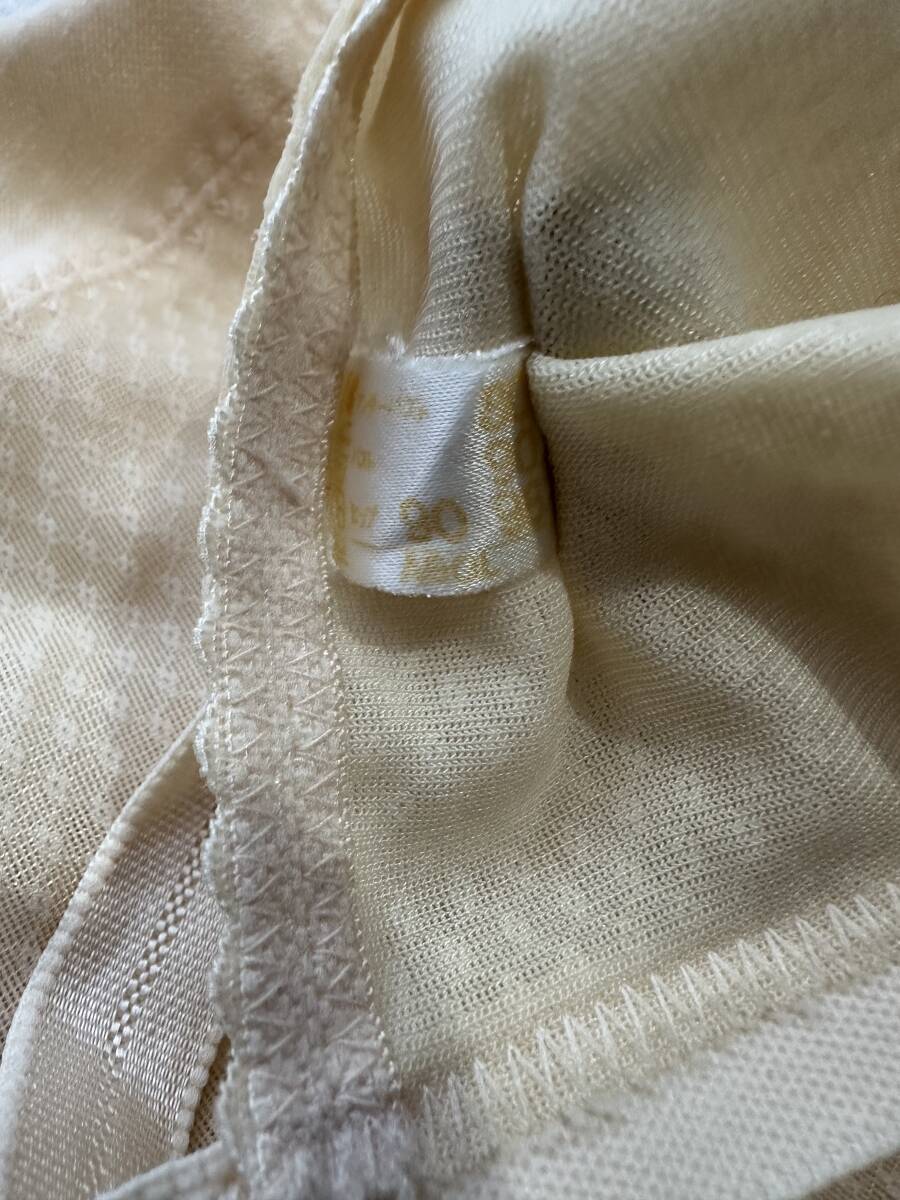 Yahoo!オークション - 58 高級 ボディスーツ A80L