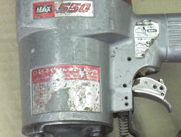 Yahoo!オークション - 中古 MAX マックス ロール釘打機 55 CN-550 NA45...