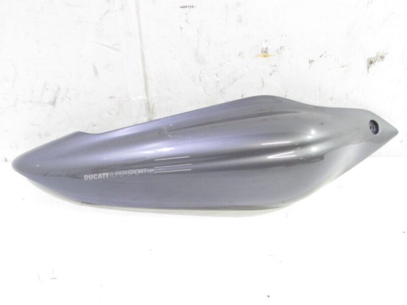 Yahoo!オークション - ZEXT ドゥカティ SS1000DS 美品 純正 テールカウ...