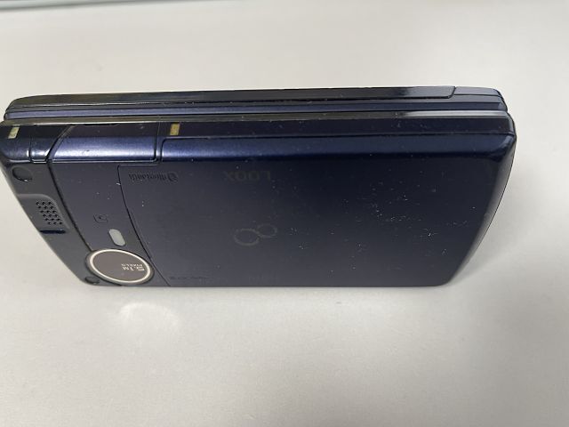 Yahoo!オークション - Windows 7ケータイ F-07C 中古