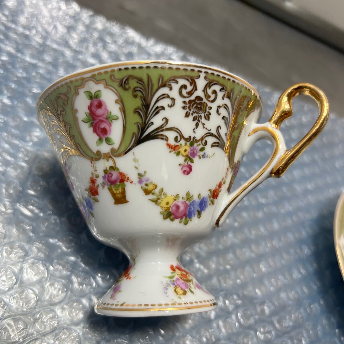 Yahoo!オークション - A163 FINE PORCELAIN カップ&ソーサー