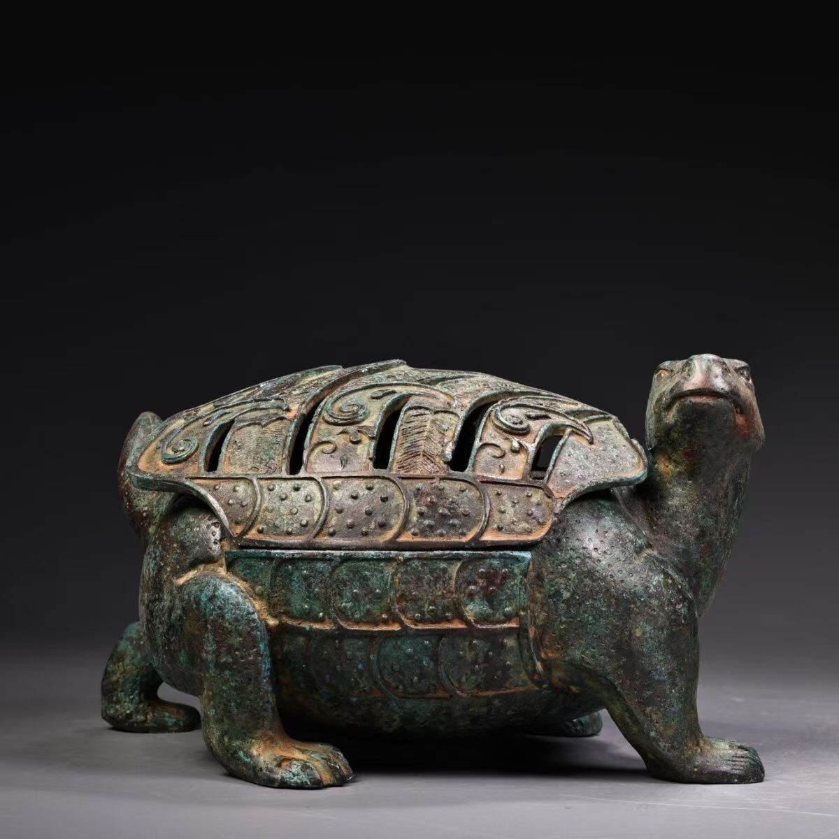 Yahoo!オークション - B227旧家収蔵 青銅 亀 薫炉 高さ12㎝幅20㎝ 置物...