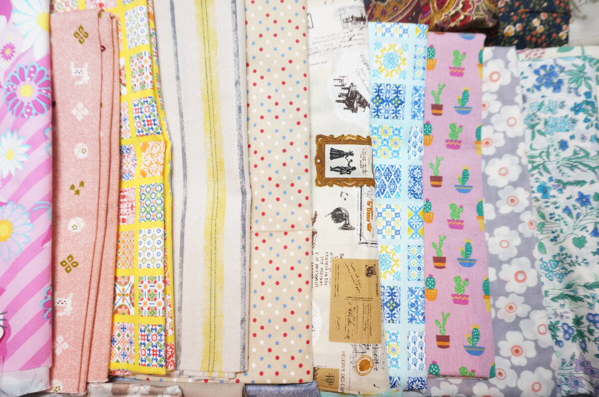 Yahoo!オークション - 【Z328-1.O】超大量 布 生地 はぎれ 約12.2㎏ サ...