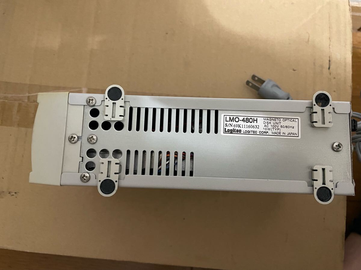 Yahoo!オークション - 【動作確認済】SCSI 640MB MOドライブ LMO-480H