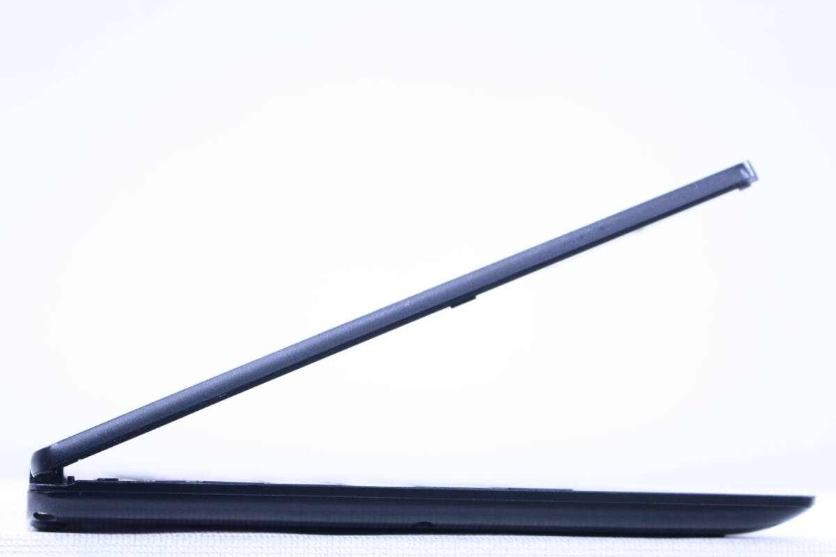 Yahoo!オークション - 1円～ 軽量薄型約917g 持ち歩き最適 VersaPro Ul...