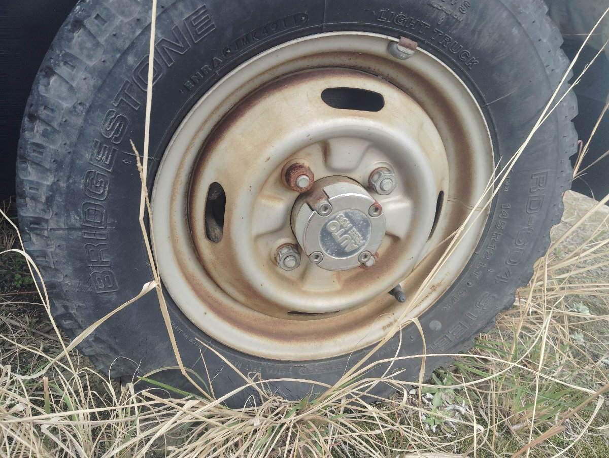 Yahoo!オークション - U15T ミニキャブ 4WD ホイール 4本セット タイヤ...