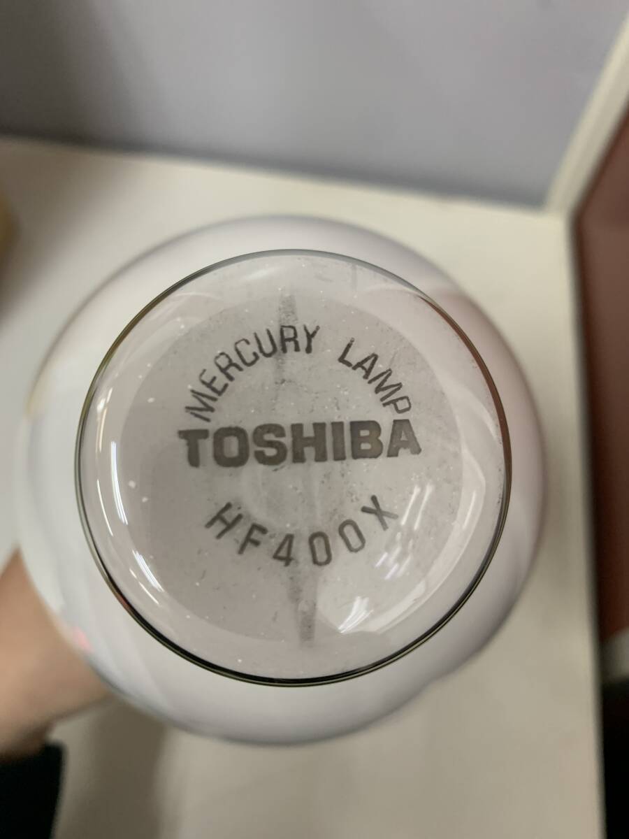 Yahoo!オークション - N1848 HF400X 水銀ランプ E39口金 白色 東芝