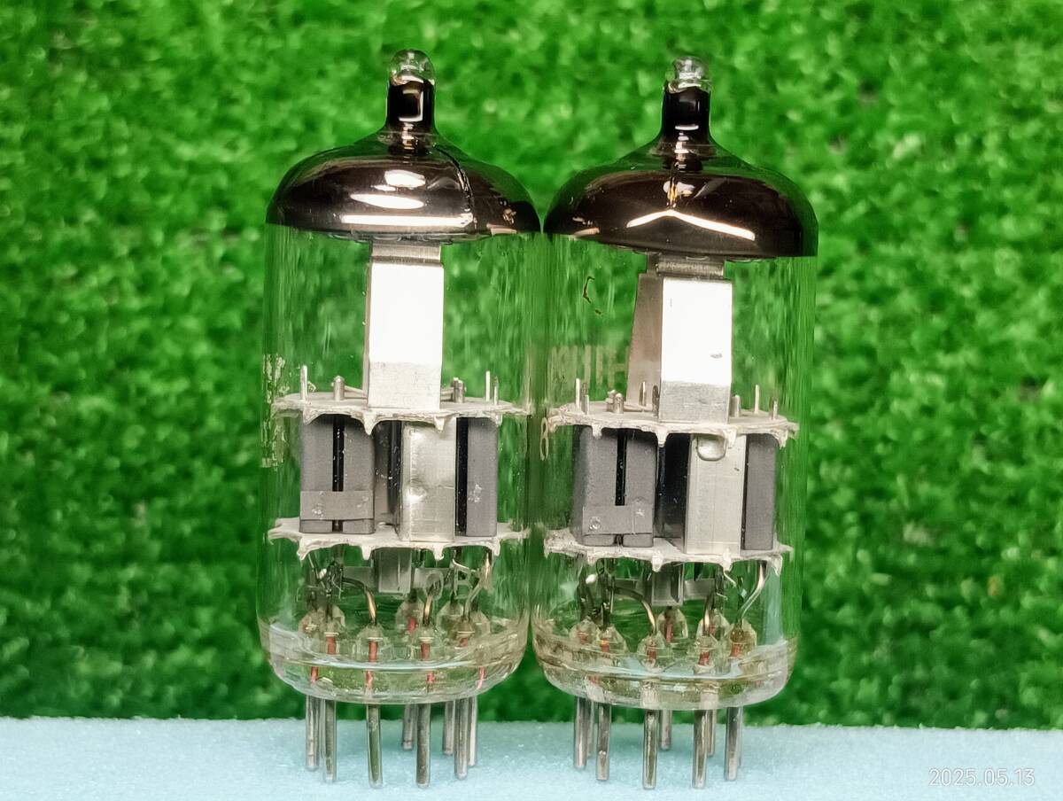 Yahoo!オークション - 6DJ8/ECC88 Philips 2本セット 【W 024】