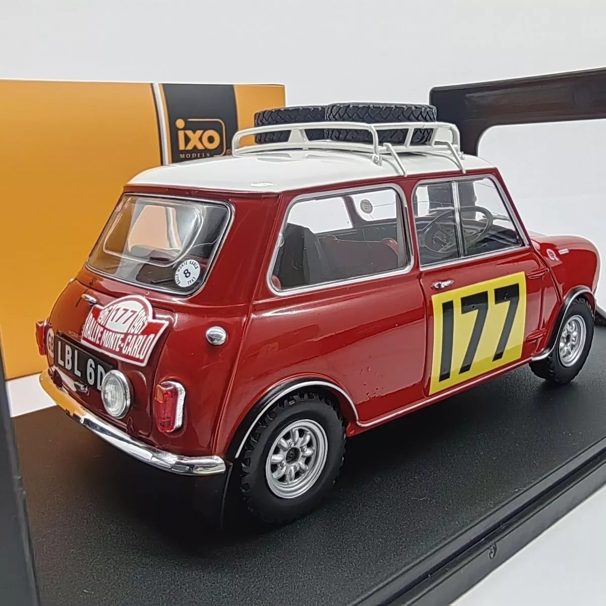 Yahoo!オークション - 送料無料 ixo 1 18 #177 MINI BMC MORRIS Cooper...
