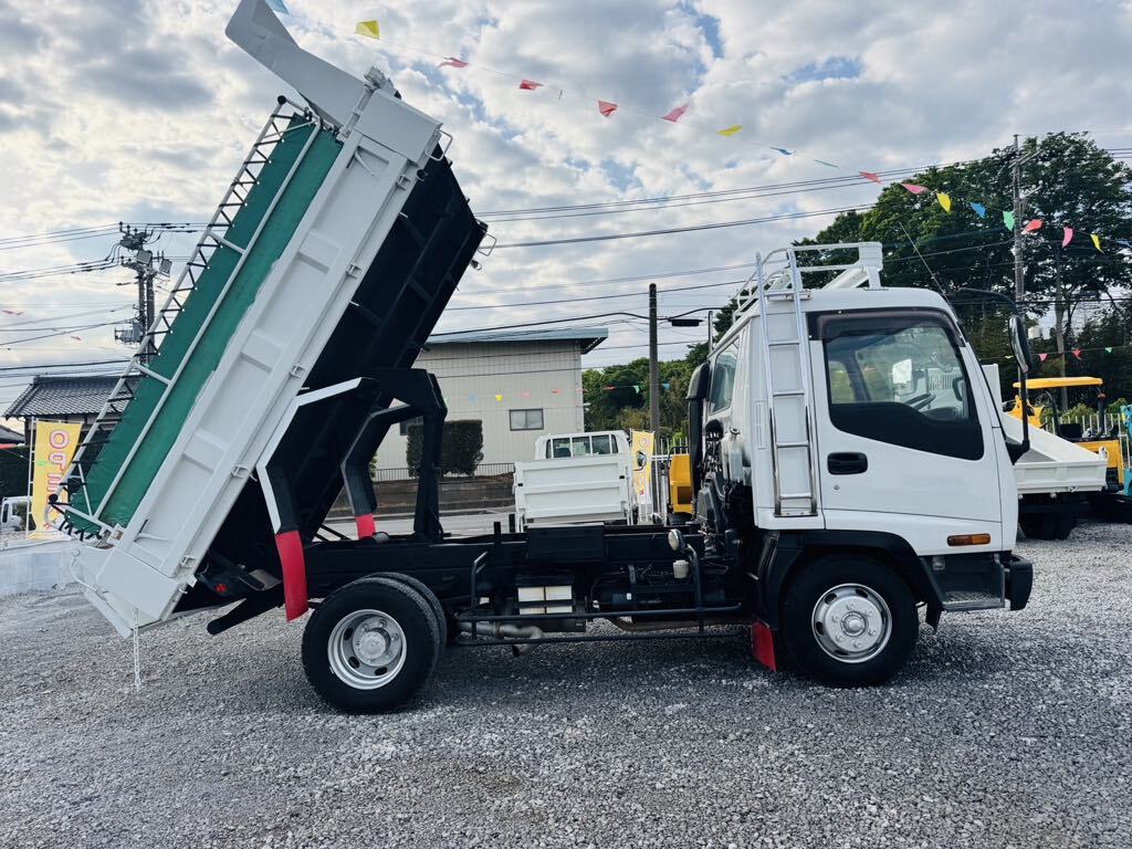 Yahoo!オークション - いすゞ(ISUZU) ダンプ 平成16年 4t 4WD MT デイ...