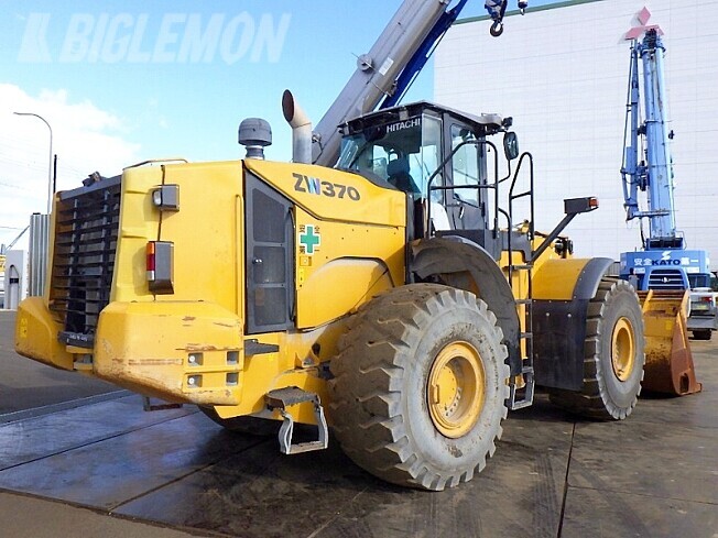 Yahoo!オークション - タイヤショベル(ホイールローダー) 日立建機 ZW3...