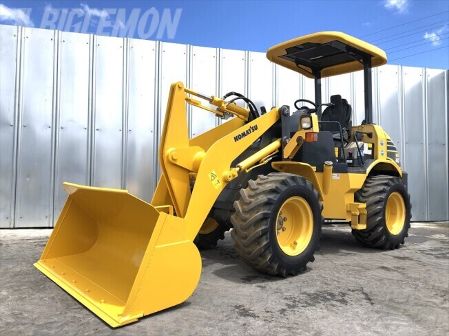 Yahoo!オークション - タイヤショベル(ホイールローダー) コマツ WA40-...