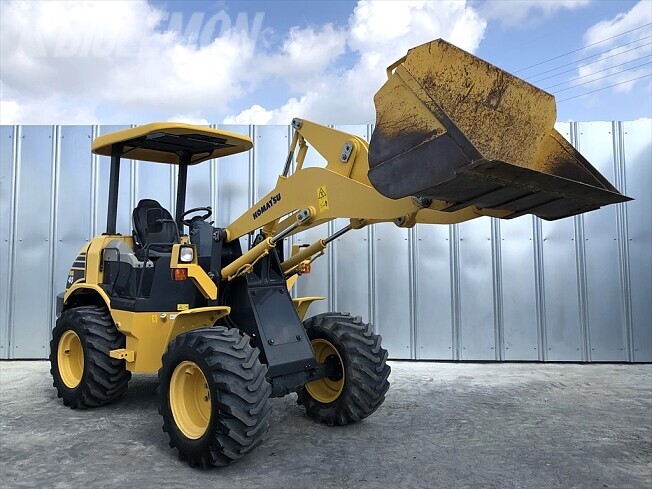 Yahoo!オークション - タイヤショベル(ホイールローダー) コマツ WA40-...