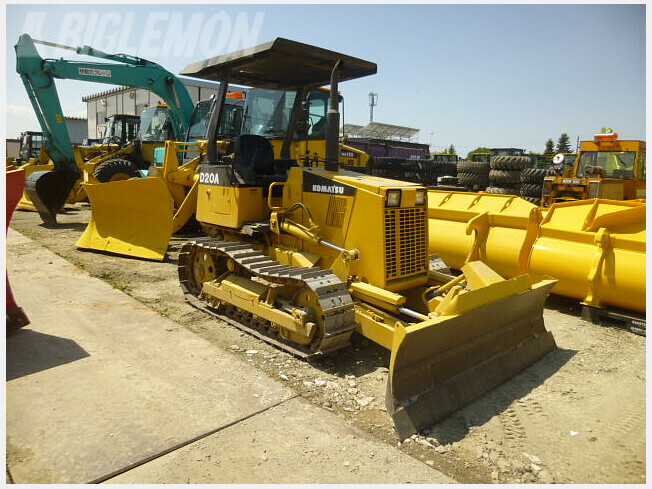 Yahoo!オークション - ブルドーザー コマツ D20A-7 1992年 5 396h