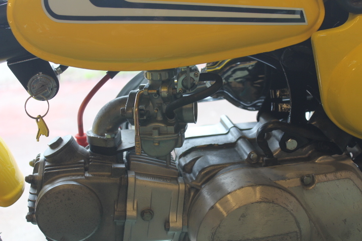 Yahoo!オークション - モンキーZ50J 4Lレストア 88cc 12V化