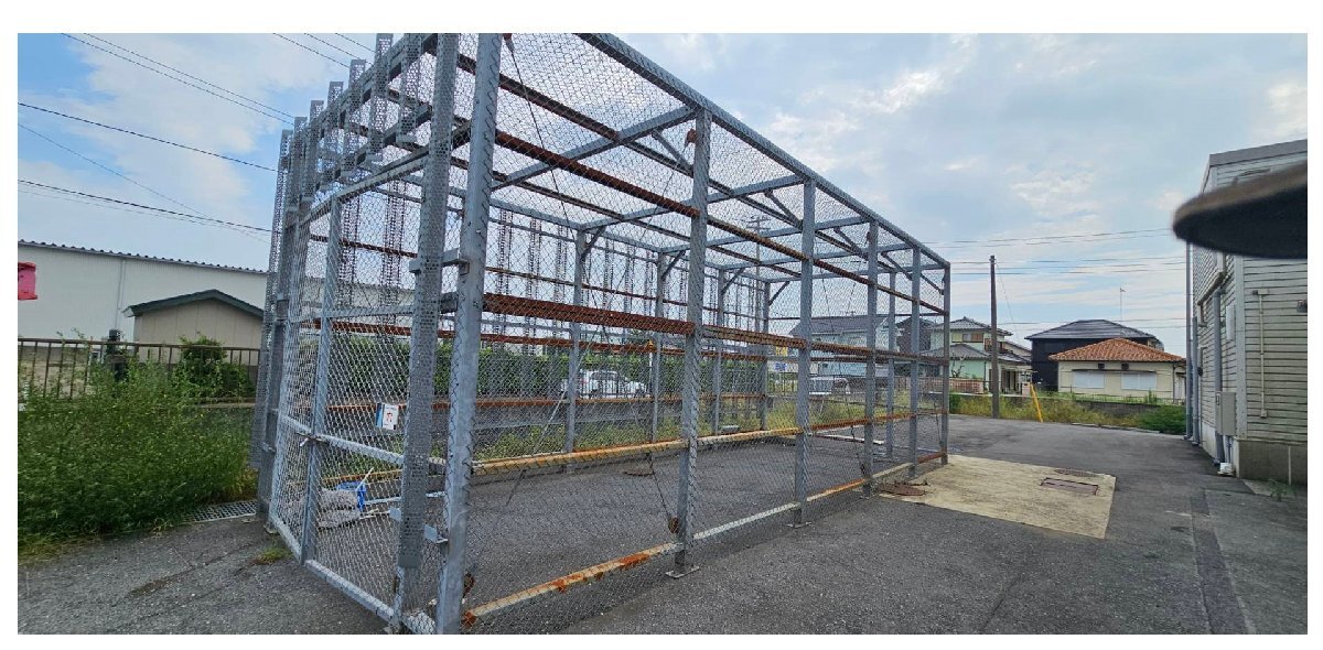 Yahoo!オークション - C3A【棚イ斉061002】鳥小屋 解体済 4×4×11m長...