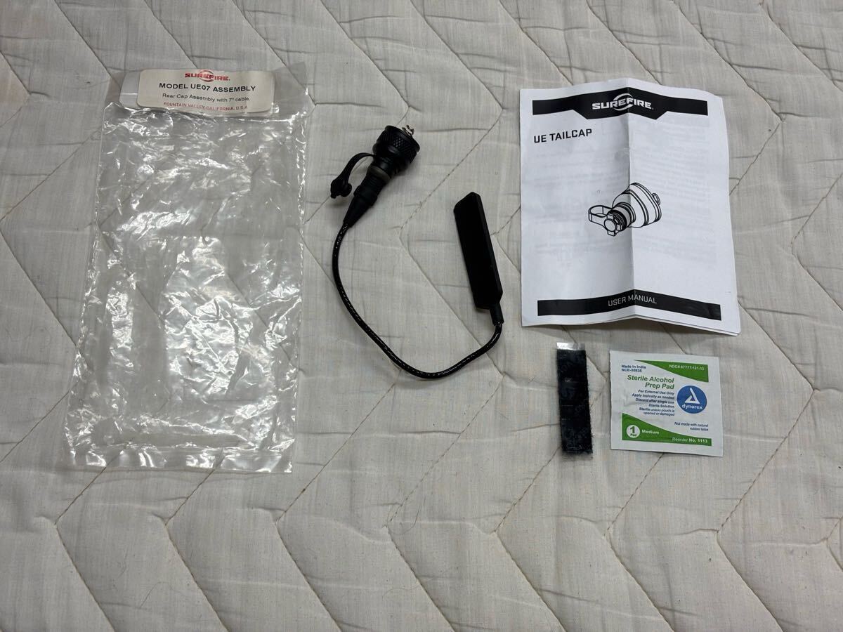 Yahoo!オークション - 実物 SUREFIRE(シュアファイア-W)UE07 ST07 スカ...